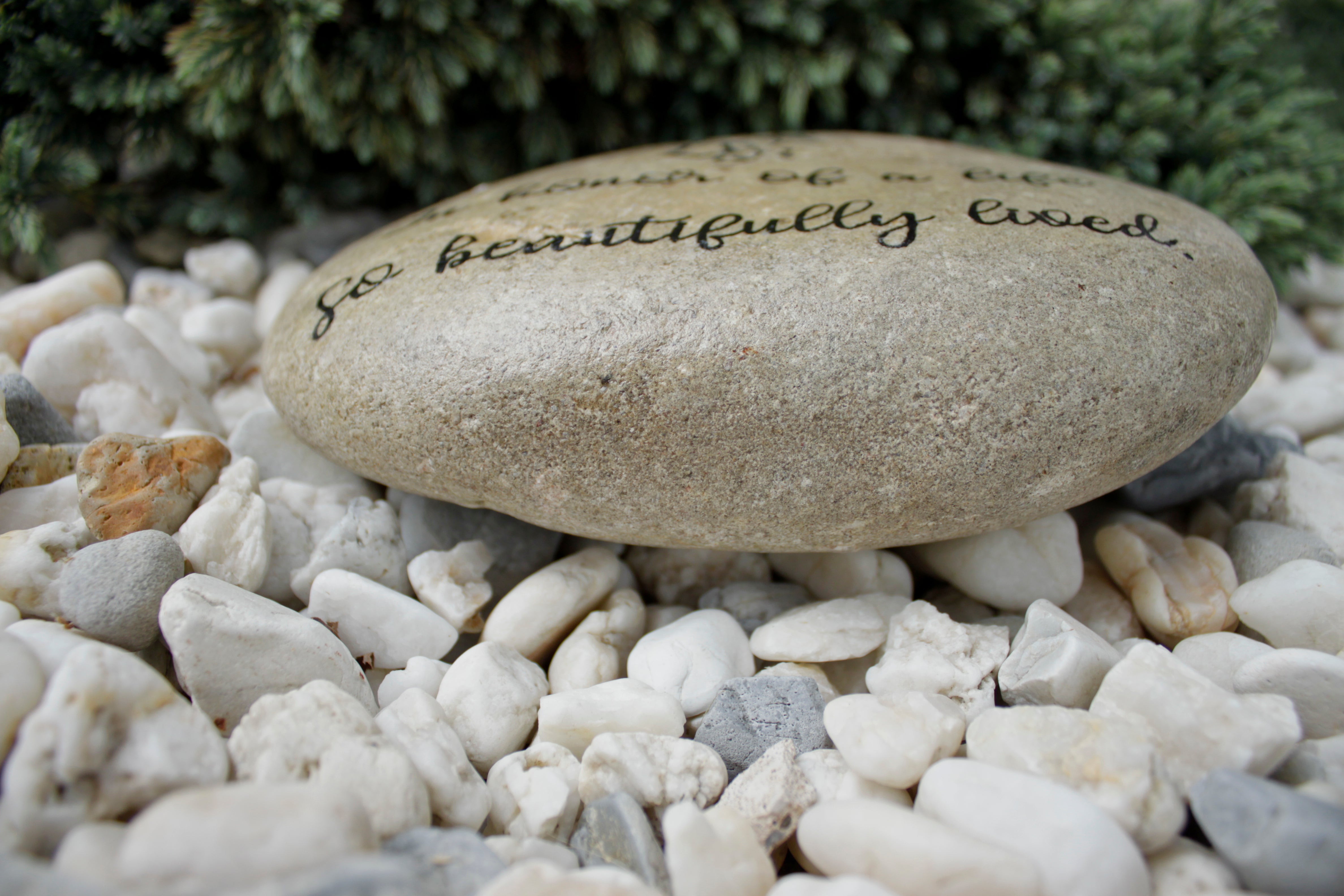 Large Memorial Garden Stone - Life Beautifully Lived – Silver Birch & Stone